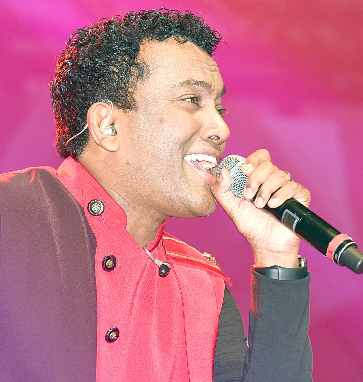 Bathiya and Santhush (BNS) Toronto concert 'most successful' | Lanka ...